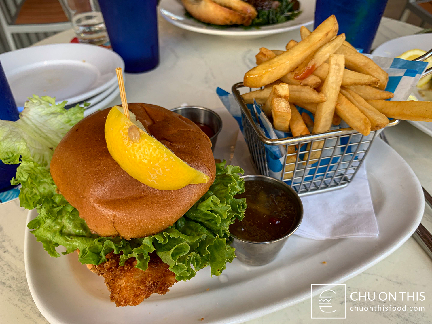 FRIGATE’S WATERFRONT BAR & GRILL – Chu On This